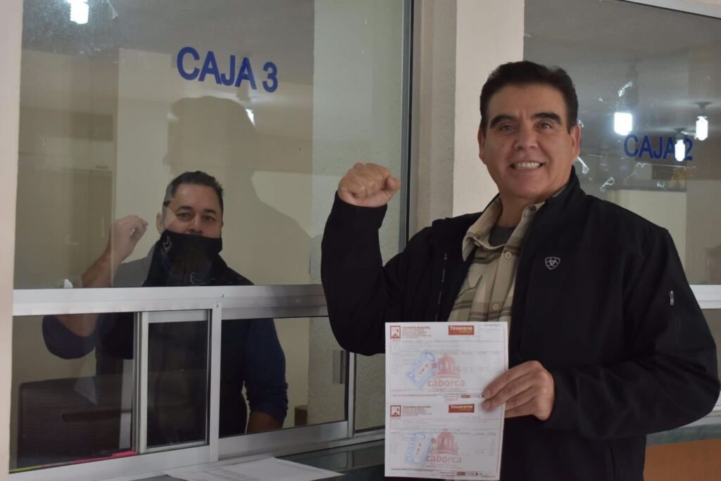 Realiza Abraham “El Cubano” Mier el primer pago de predial 2022 – H ...
